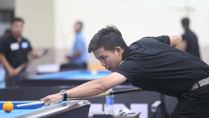 Nguyễn Huỳnh Phương Linh trở thành cơ thủ billiards Việt sót lại ở Top 16 của Tour 3 PBA